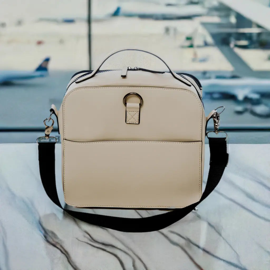 Best Pilot Flight Bags for Lady Aviators – Nola Blu